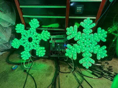 A Beginner's Guide to Building Outdoor Light Shows Synchronized to ...