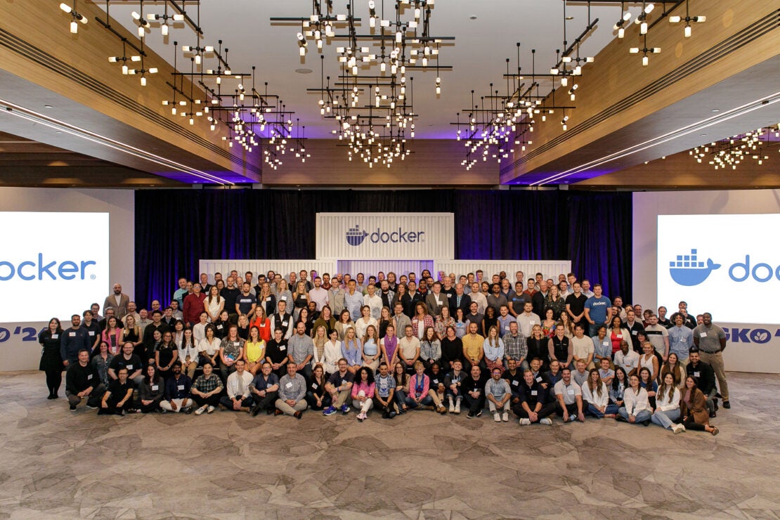 採用とオンボーディング | Docker